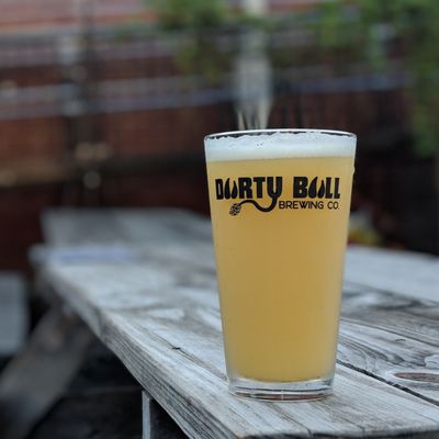 DURTY BULL BREWING COMPANY - 142 Photos & 81 Reviews - 206 Broadway St ...