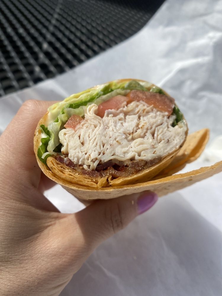 JULIA’S ON THE GO DELI - Updated December 2025 - 10 Photos & 35 Reviews ...