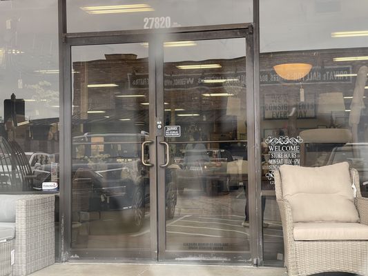 HOME CONSIGNMENT CENTER - Updated December 2025 - 43 Photos & 36 ...