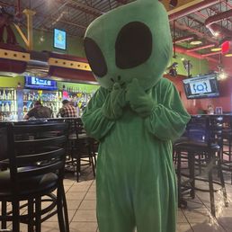 SPACE ALIENS GRILL & BAR - Updated July 2025 - 105 Photos & 126 Reviews ...