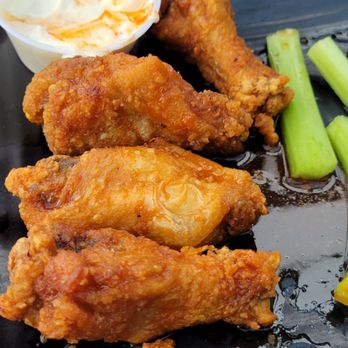 TRIANGLE PUB - Updated December 2025 - 99 Photos & 120 Reviews - 381 ...