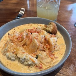 BETWEEN THE TREES - Updated December 2025 - 388 Photos & 155 Reviews ...