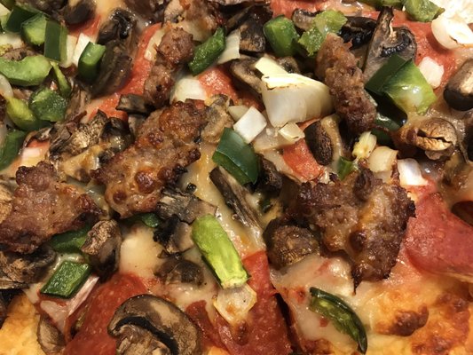 J J’S PIZZA - Updated December 2025 - 43 Reviews - 20542 Lorain Rd ...