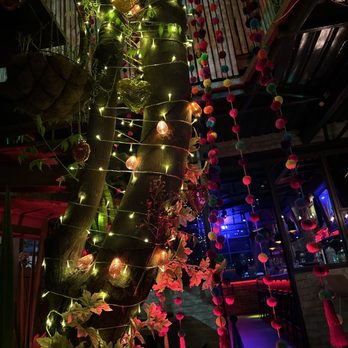 OUTPOST - 980 Photos & 454 Reviews - Boulevard Paseo de la Marina 11 ...