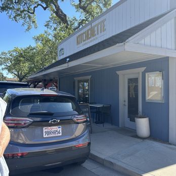 KITCHENETTE - Updated June 2024 - 826 Photos & 742 Reviews - 105 S Main ...