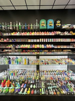 GRIZZLY SMOKE SHOP - Updated December 2025 - 9817 Bissonnet St, Houston ...