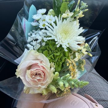 RALPHS - Updated December 2025 - 84 Photos & 193 Reviews - 2930 E 4th ...