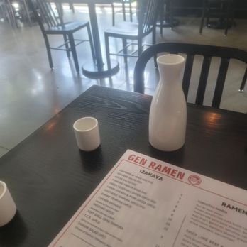 GEN RAMEN - Updated July 2024 - 172 Photos & 103 Reviews - 2330 Bale St ...