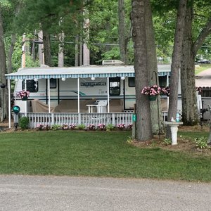 THE COTTAGES AT TOWER HILL - Updated February 2025 - 220 Endicott St N ...