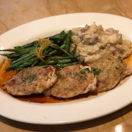 THE CHEESECAKE FACTORY - Updated July 2025 - 829 Photos & 686 Reviews ...