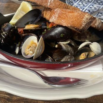 MELO’S ITALIAN TABLE - Updated March 2024 - 384 Photos & 206 Reviews ...