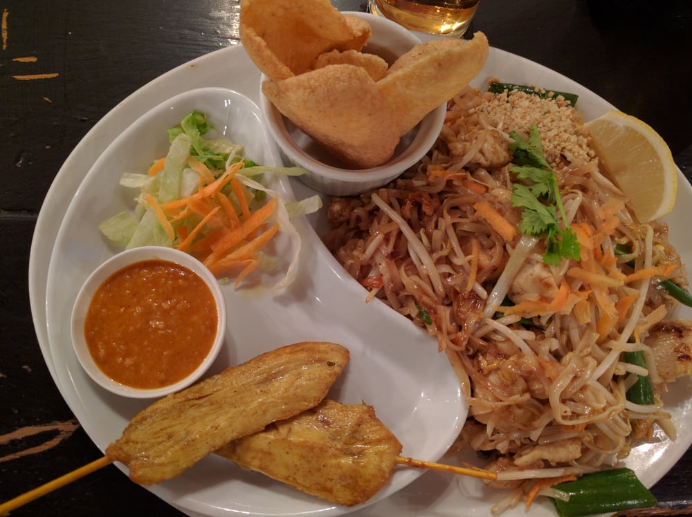 THE THREE COMPASSES - Updated October 2025 - 10 Photos & 10 Reviews ...