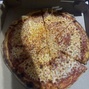 SOLID SLICE PIZZERIA AND PUB - Updated July 2025 - 15 Photos & 21 Reviews - 653 Broadway Rte 97 ...