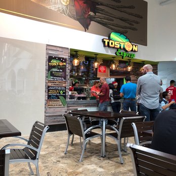 TOSTON EXPRESS - Updated July 2025 - 27 Photos - Autopista Roberto ...