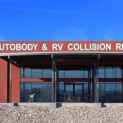 KAIZEN COLLISION CENTER - 25 Photos & 21 Reviews - 1900 N Moonrise Dr ...