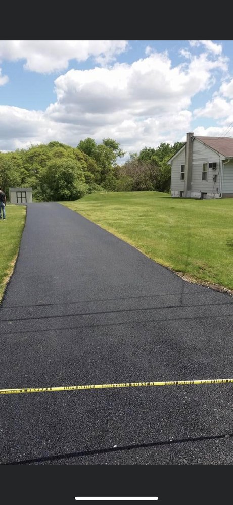 RS ASPHALT PAVING - Updated December 2025 - 17 Photos - 159 Pleasant Dr ...
