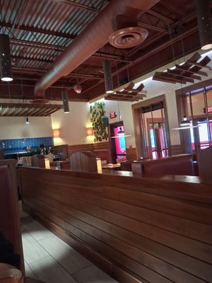 J MARKS RESTAURANT - Updated October 2025 - 10 Photos - 1490 NE 23rd St ...