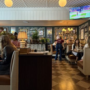 ZARELLA PIZZERIA & TAVERNA - Updated August 2025 - 263 Photos & 97 ...