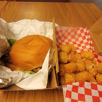 TOWN HALL BURGER & BEER - DURHAM - Updated January 2025 - 510 Photos ...