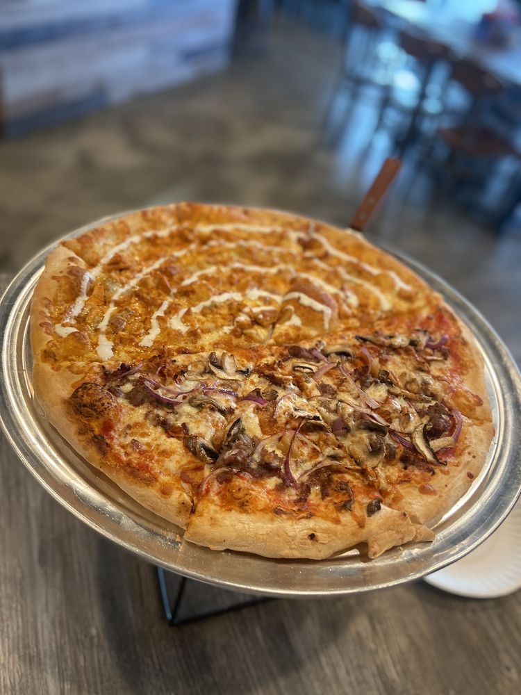 ANTHONY’S PIZZA KITCHEN - Updated July 2025 - 134 Photos & 76 Reviews ...