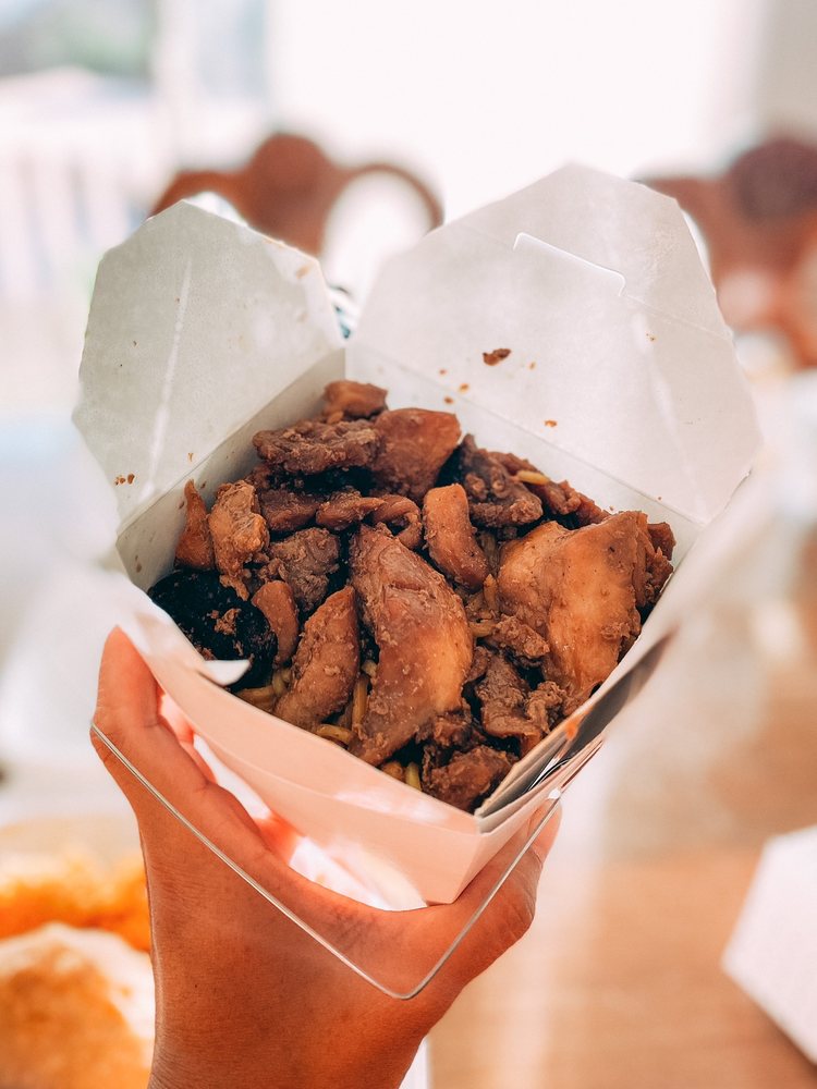 HOLO HOLO GARLIC NOODLES - Updated September 2024 - 57 Photos & 17 ...