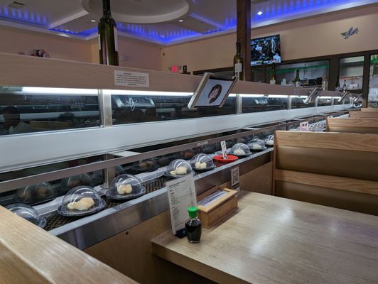 REVOLVING SUSHI FACTORY - Updated May 2025 - 573 Photos & 373 Reviews ...
