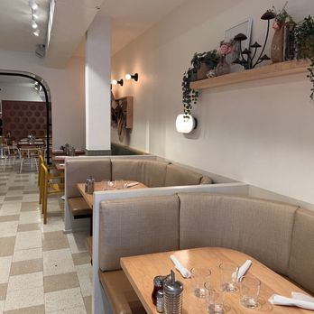 CAFE LIFT - Updated December 2025 - 257 Photos & 146 Reviews - 144 ...