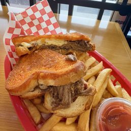 BIRRIERIA LITTLE TIJUANA - Updated October 2025 - 501 Photos & 748 ...