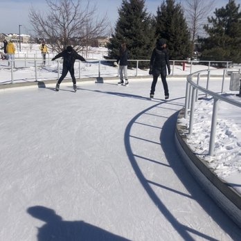 CENTRAL PARK ICE SKATE LOOP - Updated December 2025 - 16 Photos & 11 ...