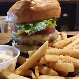 HOME BURGER BAR - Updated December 2025 - 120 Photos & 113 Reviews ...