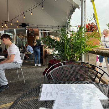 NOSH - Updated October 2025 - 187 Photos & 419 Reviews - 22 N Third St ...