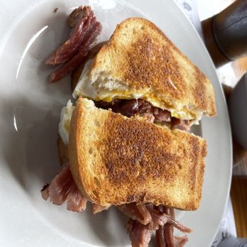 CLIPPERS CAFE - Updated December 2025 - 20 Photos & 14 Reviews - 1566 ...