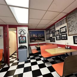 MYTIBURGER - Updated July 2025 - 154 Photos & 287 Reviews - 2211 W 43rd ...