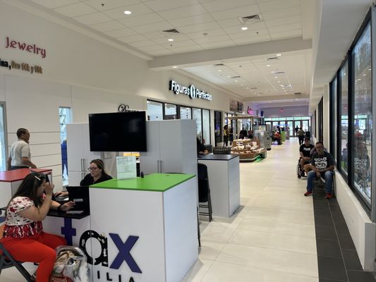 CANTÓN MALL - Updated June 2026 - Ave Bobby Capo, Bayamón, Puerto Rico ...