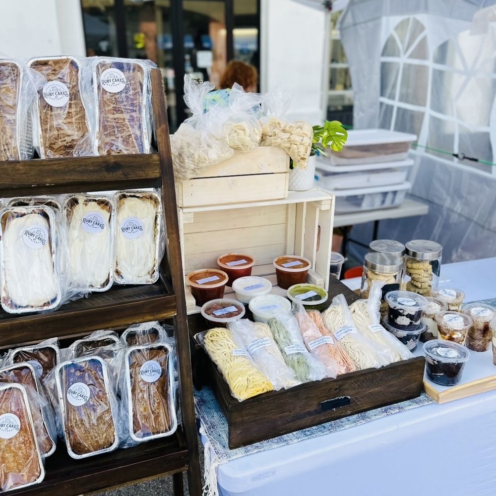 Farmers Market Baked Goods Display Ideas