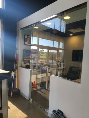 HANNAH GLASS AND MIRROR DESIGNS - Updated December 2025 - 18 Photos ...