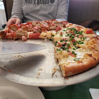 MIDWAY PIZZA - Updated August 2025 - 410 Photos & 383 Reviews - 4725 ...