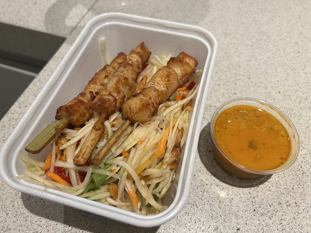 MU DAENG THAI CUISINE - Updated November 2024 - Liersesteenweg, 47A ...