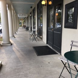 BISTRO BYRONZ - Updated December 2025 - 206 Photos & 229 Reviews - 1901 ...