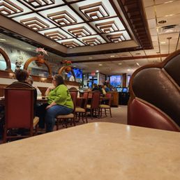 ZEBB’S FAMILY RESTAURANT - Updated July 2025 - 110 Photos & 81 Reviews ...