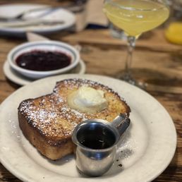 ODDFELLOWS CAFE & BAR - Updated June 2025 - 1830 Photos & 1613 Reviews ...