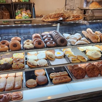 HILLCREST BAKERY - Updated August 2025 - 245 Photos & 302 Reviews ...
