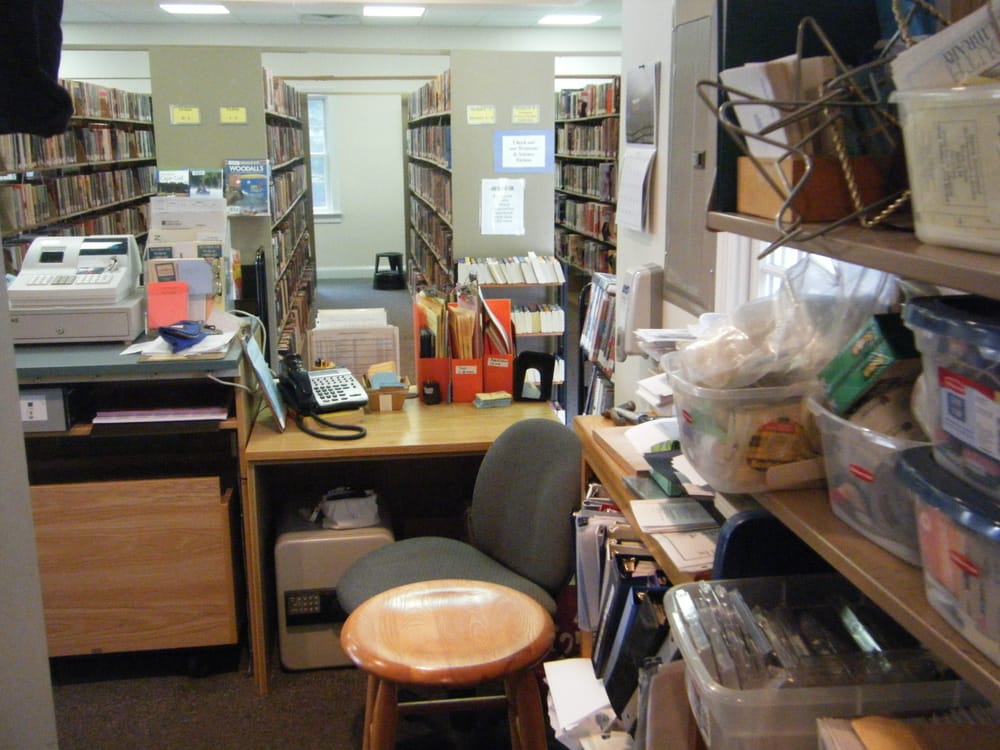 MANOMET BRANCH LIBRARY - Updated December 2025 - 11 Photos - 12 Strand ...