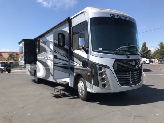 MIKE THOMPSON’S RV SUPERSTORES - Updated August 2025 - 170 Photos & 626 ...