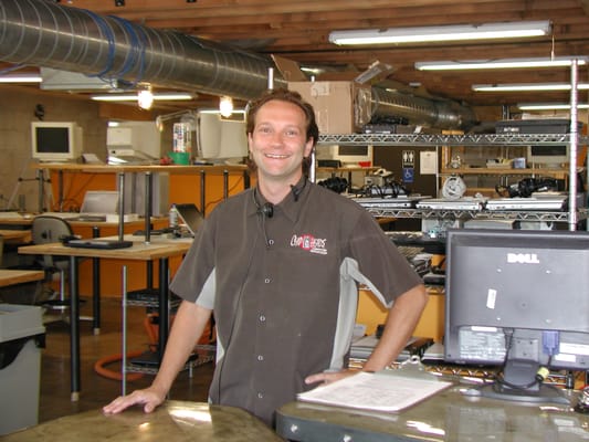 CHIPHEADS COMPUTER REPAIR SHOP - Updated July 2025 - 19 Photos & 73 ...