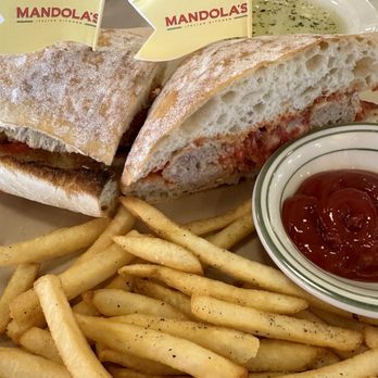 MANDOLAS ITALIAN KITCHEN - JACKSONVILLE - Updated May 2025 - 592 Photos ...