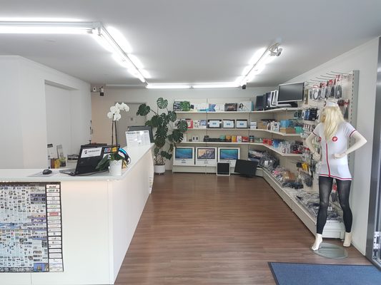 COMPUTER KLINIK - Updated November 2024 - Request a Quote - Kronenplatz ...