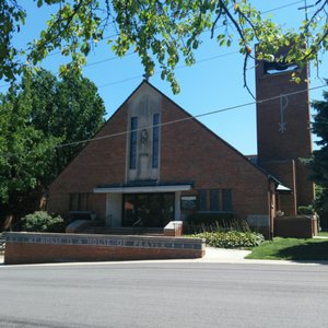 ABUNDANT LIFE - Updated October 2025 - 12 Photos - 304 SW Persels Rd ...