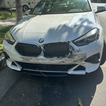 WORLD AUTO BODY & PAINT CENTER - Updated December 2024 - 320 Photos ...