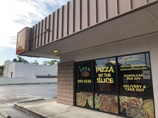 4TH STREET PIZZA - 62 Photos & 94 Reviews - 3187 4th St N, St ...